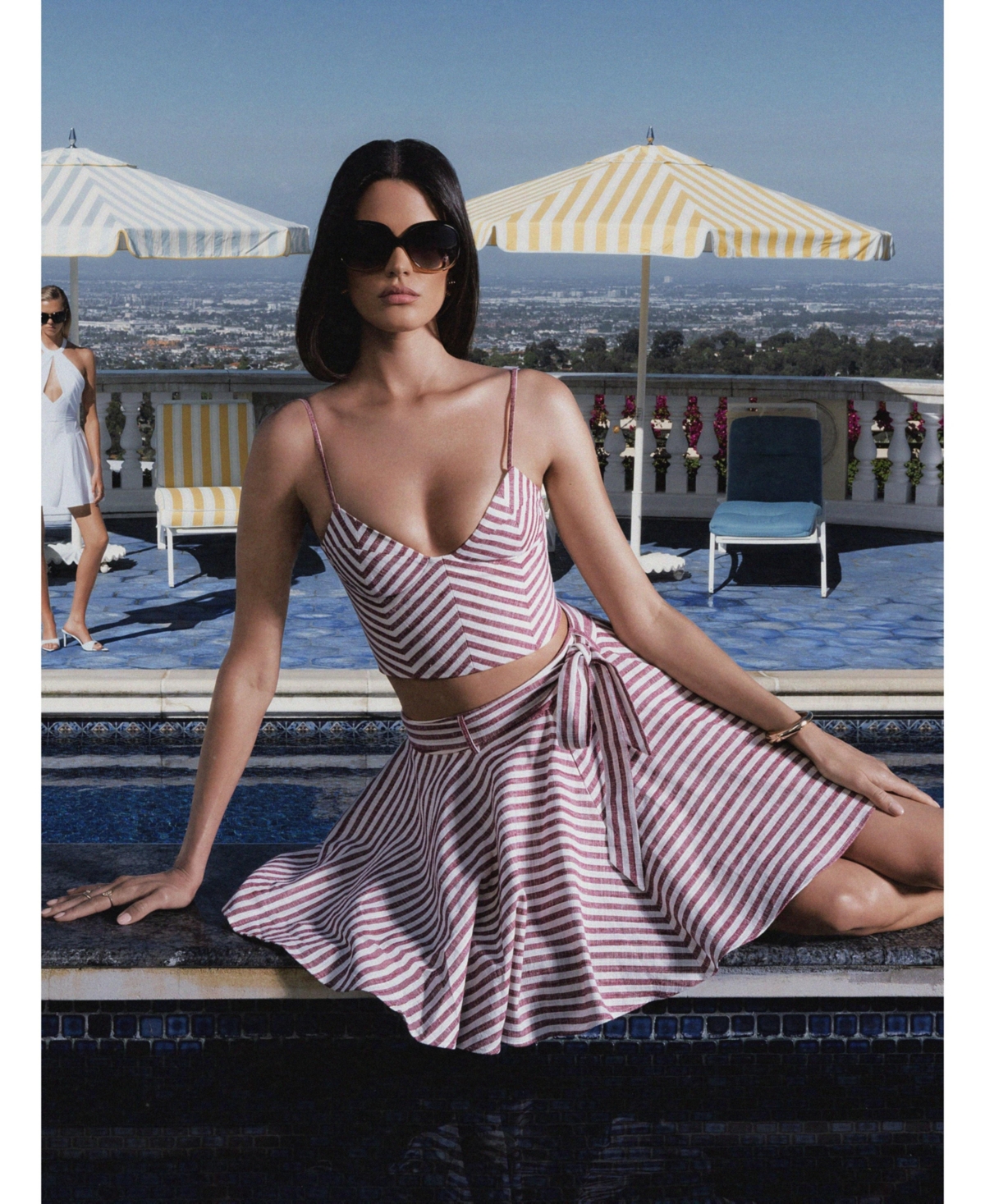 MISS CIRCLE NEW YORK Miss Circle Xola Chevron Striped Linen Cropped Top
